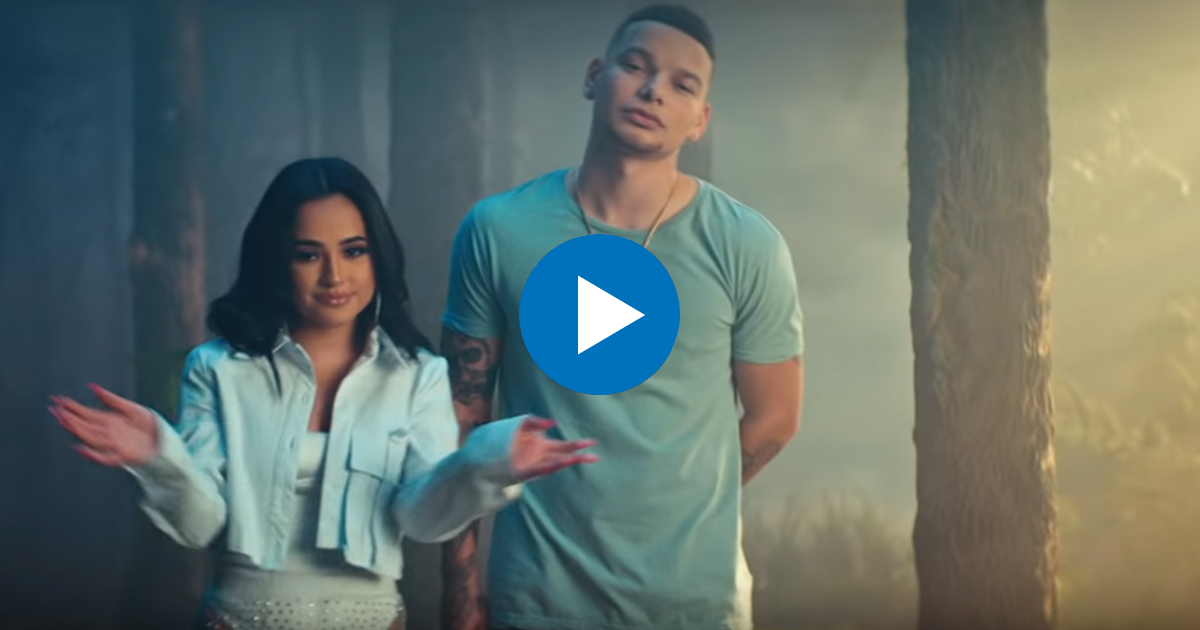 ESTRENO: Becky G lanza la versión en español de "Lost in the middle of ...