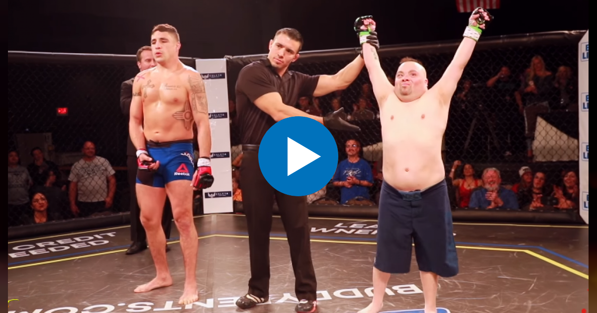 Peleador de UFC hace realidad el sueño de un fanático con síndrome de Down
