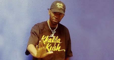 ¡Chocolate ya está en la calle! El cantante abandona la prisión