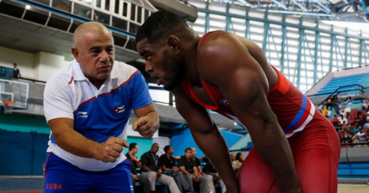 Cuatro luchadores cubanos ganan oro en despedida perfecta de Barranquilla