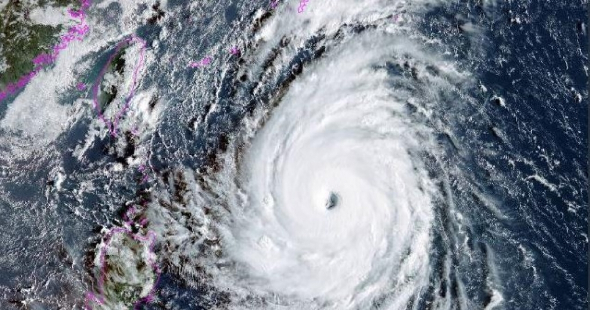 Un poderoso tifón se acerca a Japón