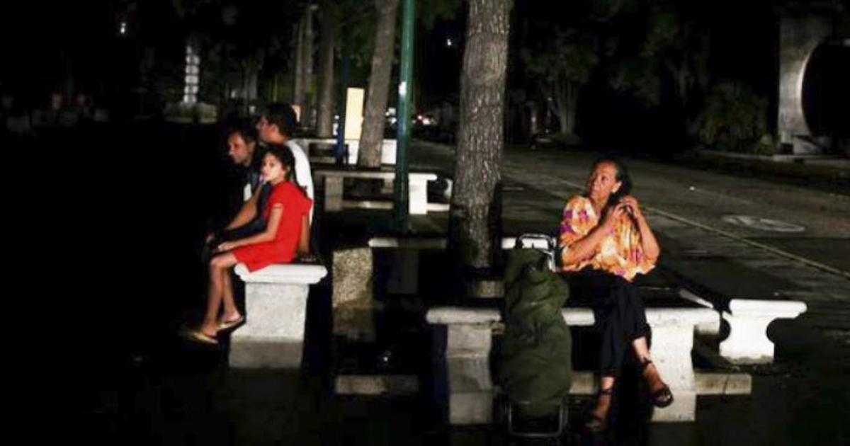 Una semana seguida de apagones en Venezuela