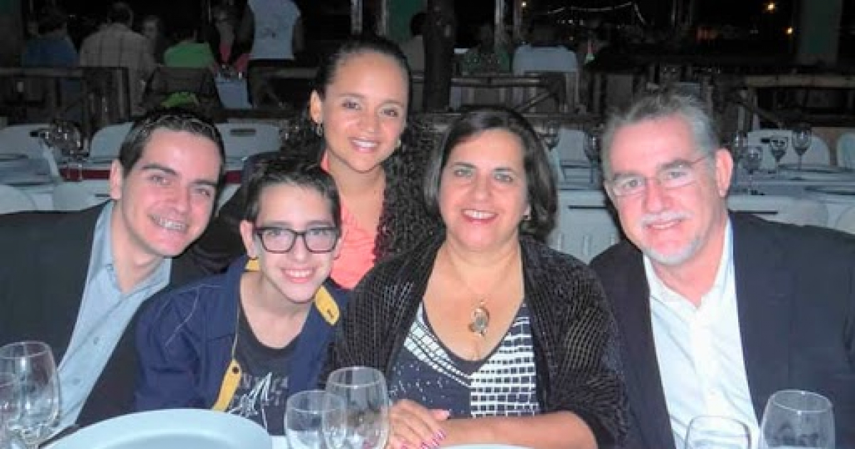 Dr. Fidalgo: La venta de médicos cubanos es un negocio muy lucrativo ...