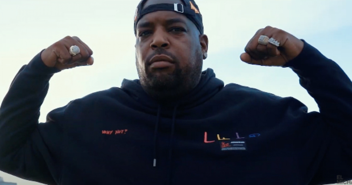 El Micha estrena el videoclip de su nueva canción "A mí se me dio"