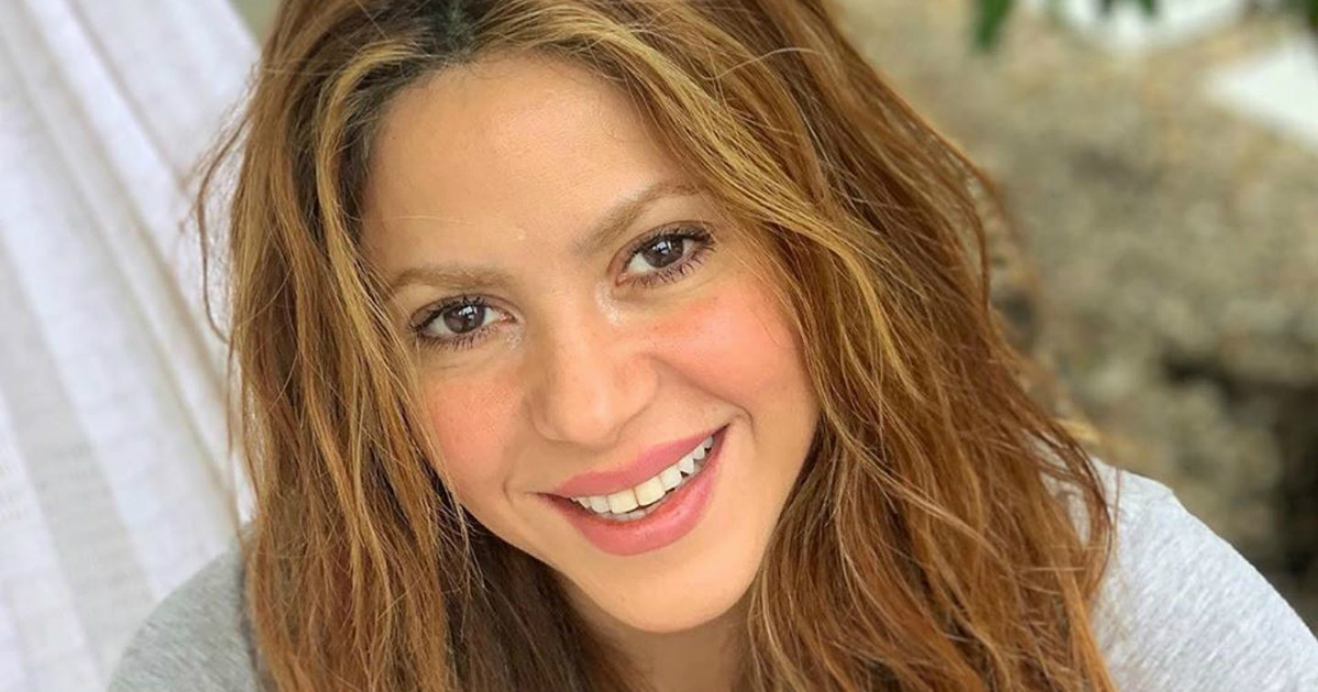 El Look Skate De Shakira Donde Parece Una Adolescente Que Arrasa En el-look-skate-de-shakira-donde-parece-una-adolescente-que-arrasa-en