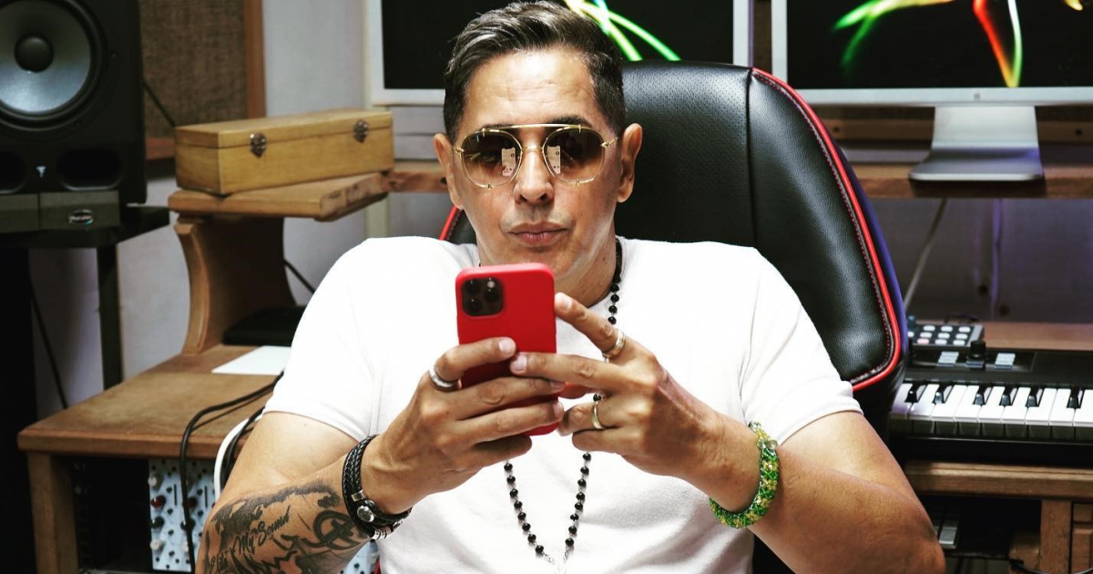Cantante cubano Paulito FG desmiente que haya invertido en criptomonedas