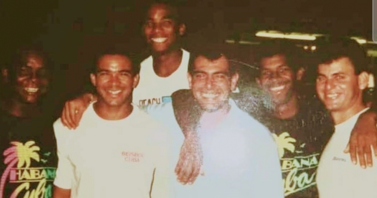 René Arocha invitó a peloteros del equipo Cuba a quedarse en EE.UU. en ...