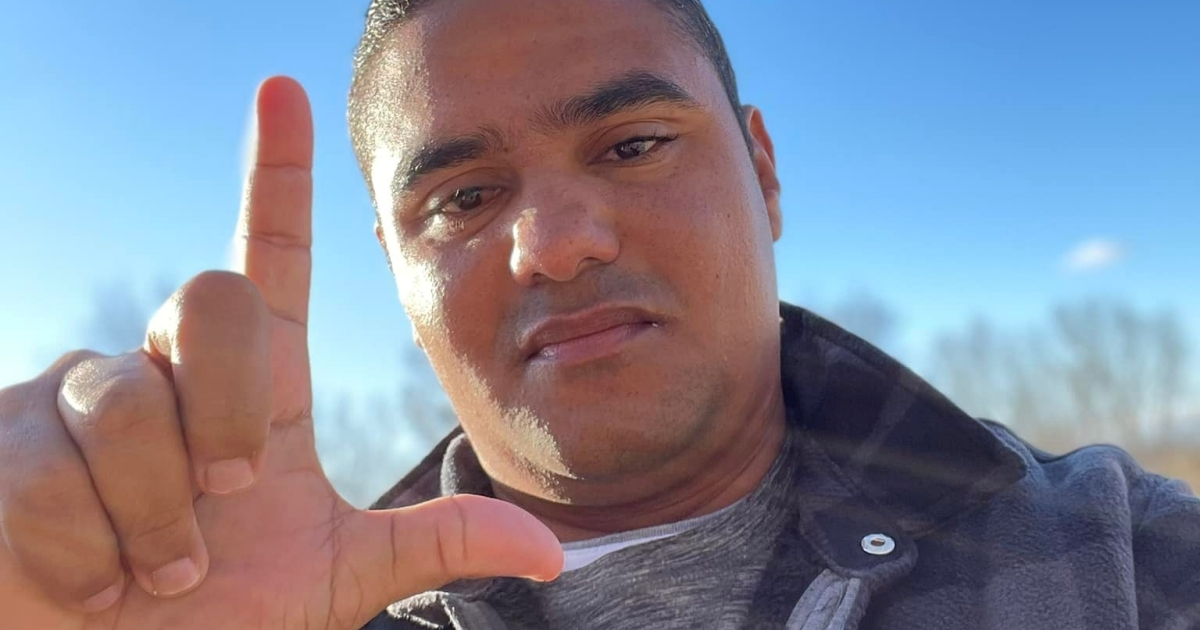 Esteban Rodríguez: "Si pediste asilo político no puedes regresar a Cuba"