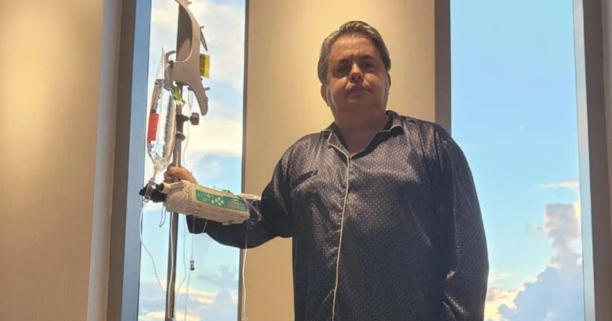 Carlucho agradece mensajes de aliento: "Todo va saliendo bien"