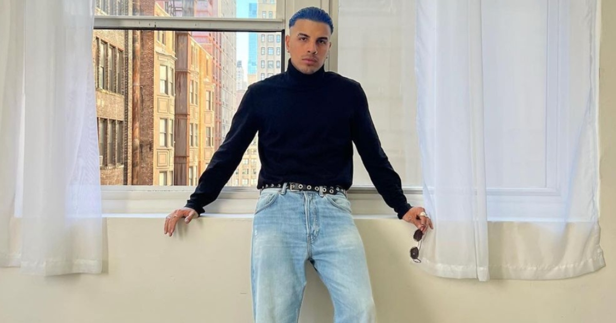 Rauw Alejandro despide octubre con el estreno de "Dime Quién????" y ...