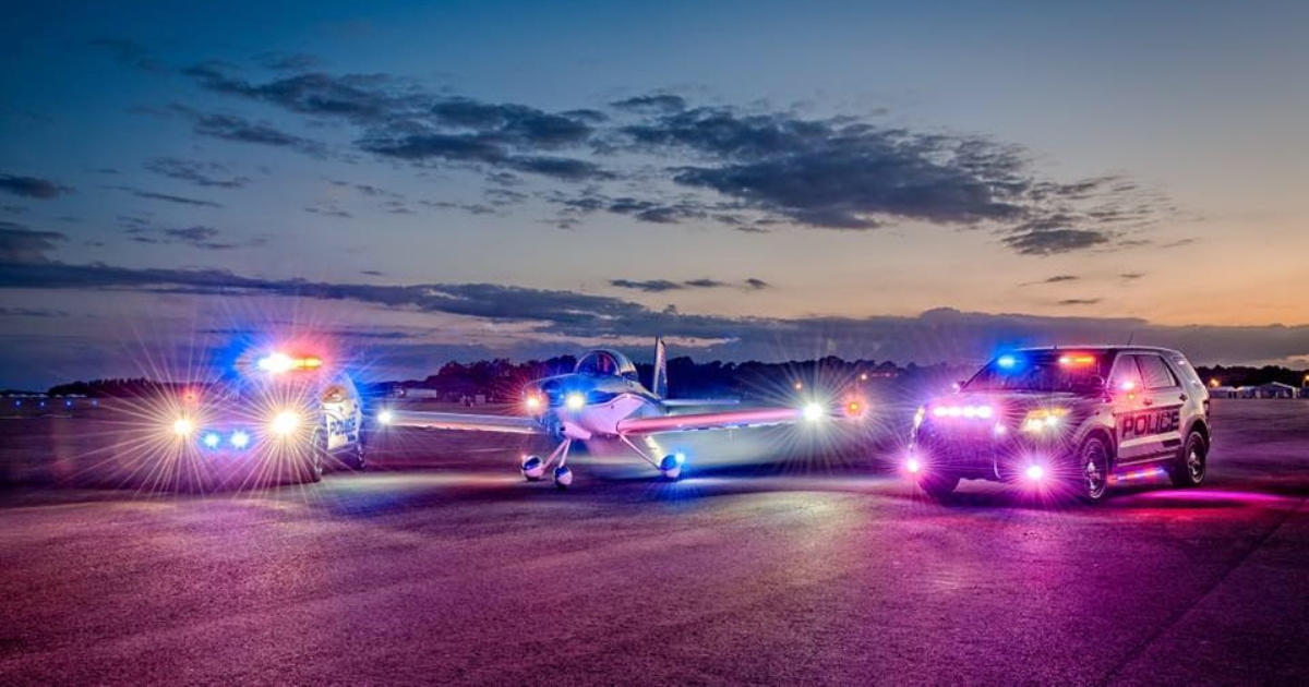 Mujer Mata A Sus Hijos Tras Lanzar Auto A Un Lago De Florida