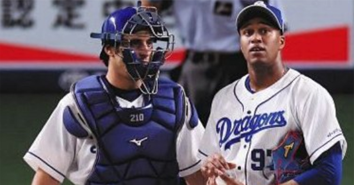 Clásico Mundial: Ariel Martínez se declara dispuesto a asumir la receptoría