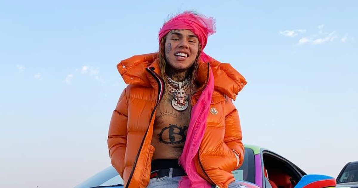 Rapero Tekashi 6ix9ine se viste de campesino durante su visita a Pinar ...