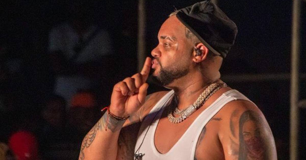 El Taiger comparte orgulloso foto con futbolista famoso: "Entre los ...