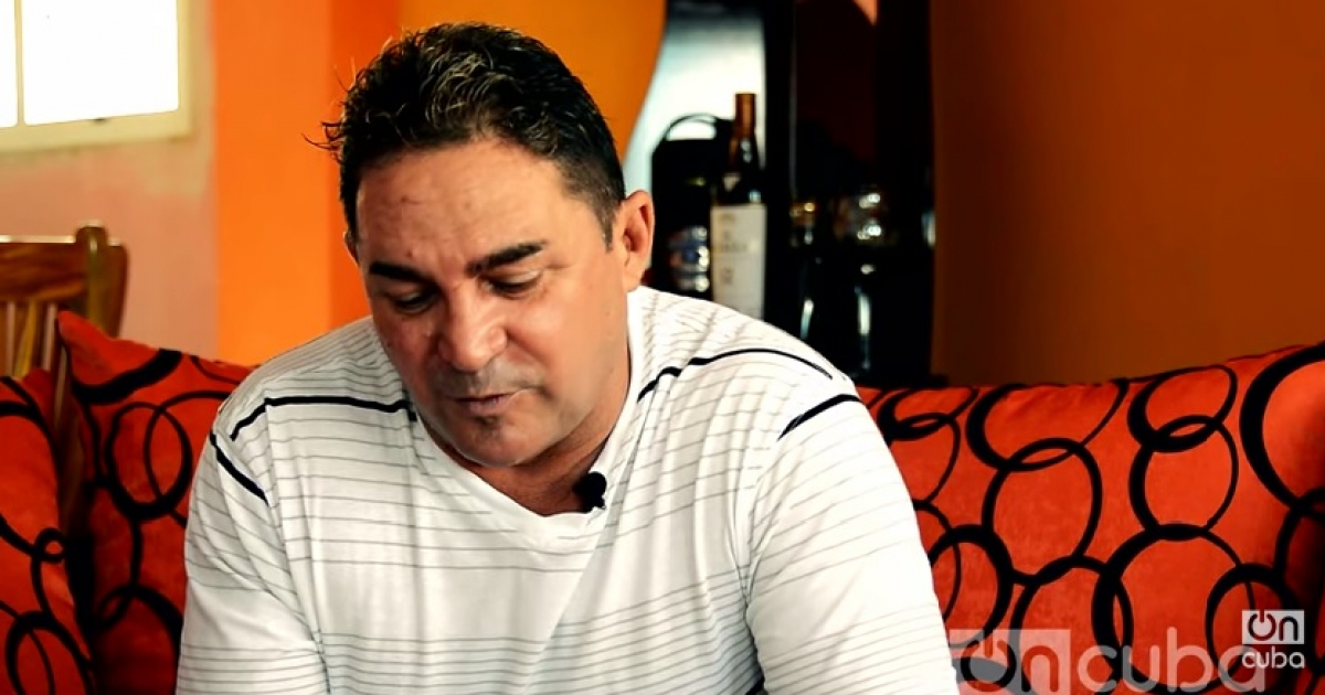 Humoristas cubanos hablan de Álvarez Guedes