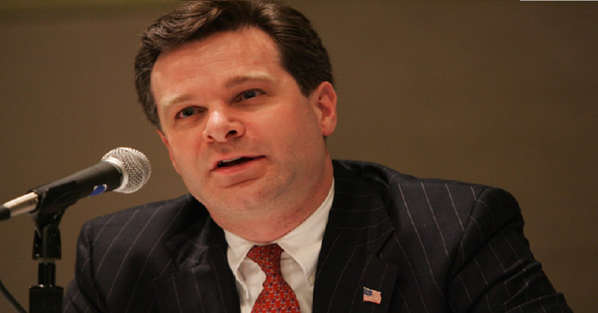 Trump nombra a Christopher Wray como nuevo Director del FBI