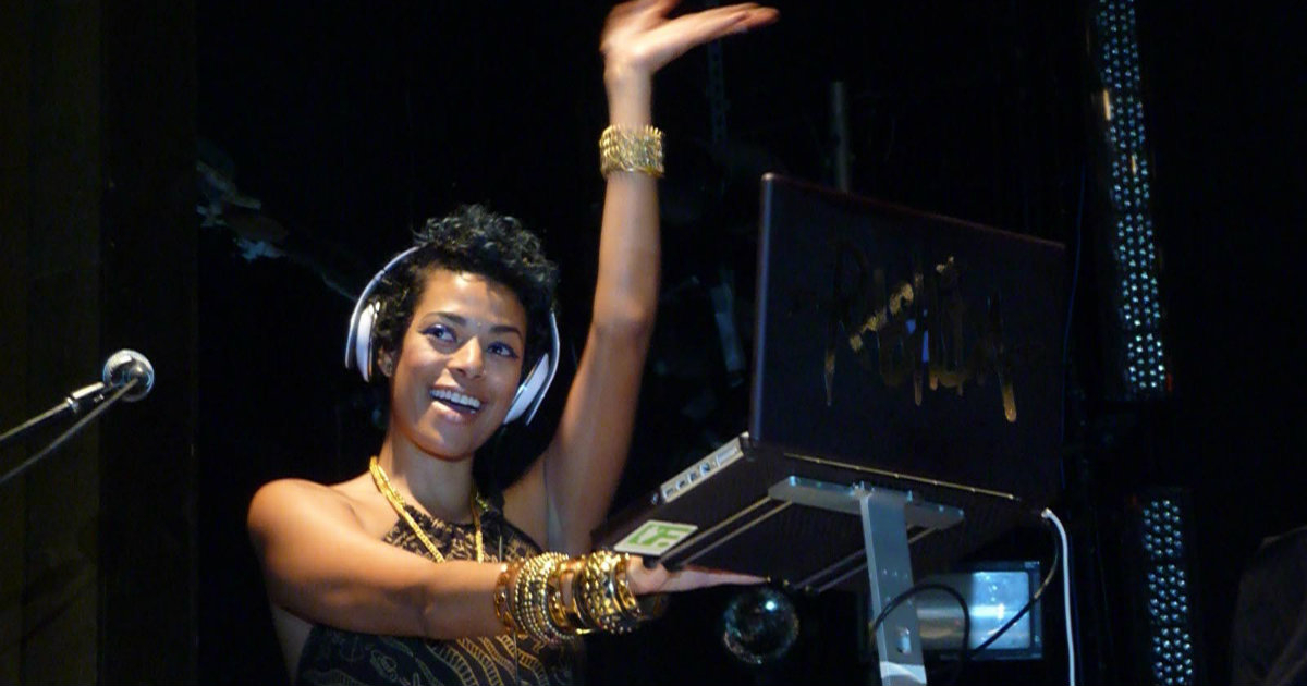 DJ de Prince, Rashida Robinson, presentará homenaje en La Habana