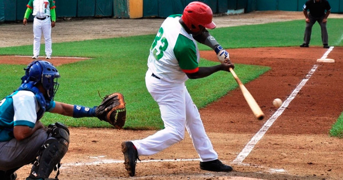 Dos barren y cuatro se afianzan en la 56 Serie Nacional de Béisbol