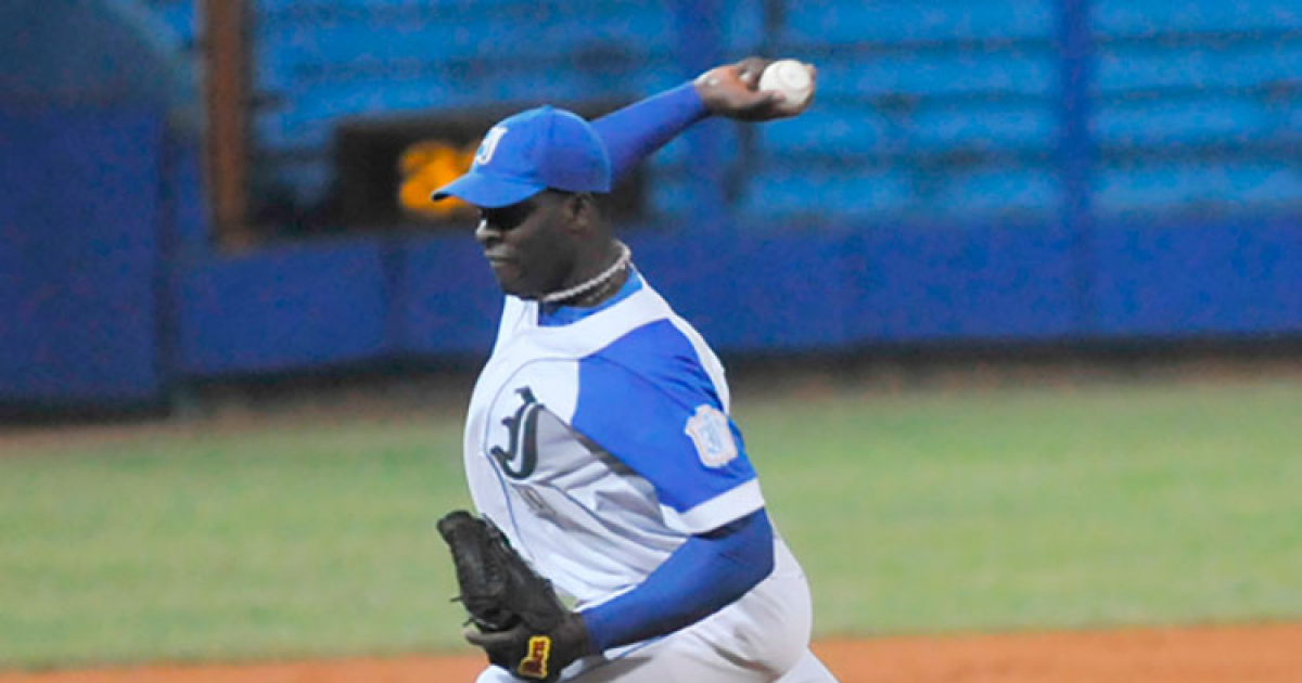 Azules Ian Rendón y Noelvis Entenza repetirán en la Liga Interestatal ...